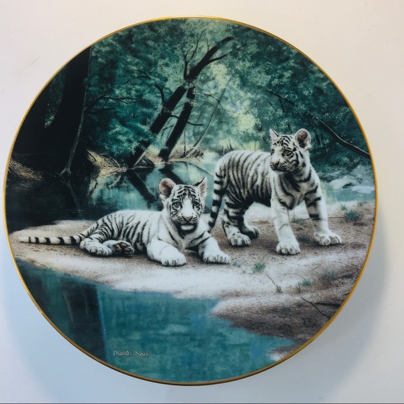 WS George | Accents | Partners White Tiger Plate Charles Frace 991 ...